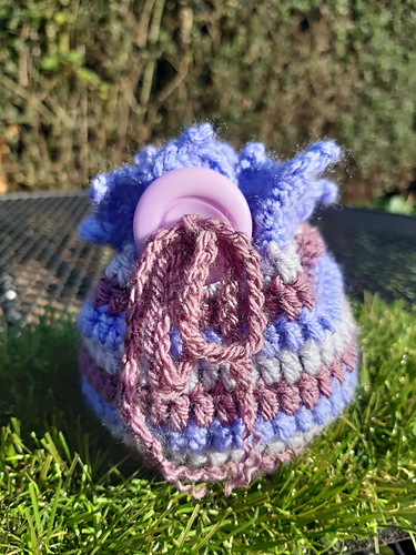 Ravelry: Lucky Coin Pouches pattern by Sarah Hearn