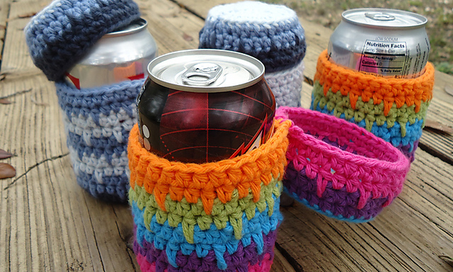 Ravelry: Flip Top Can Cozy pattern by April Crochets