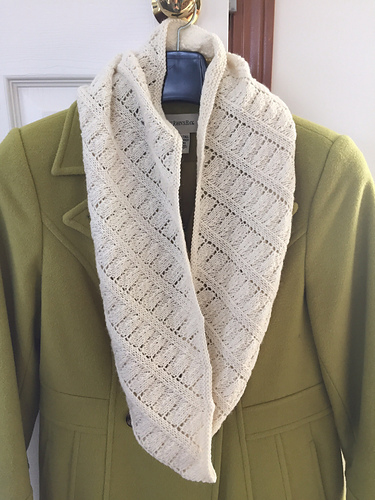 Ravelry: Pyro pattern by Anne Hanson