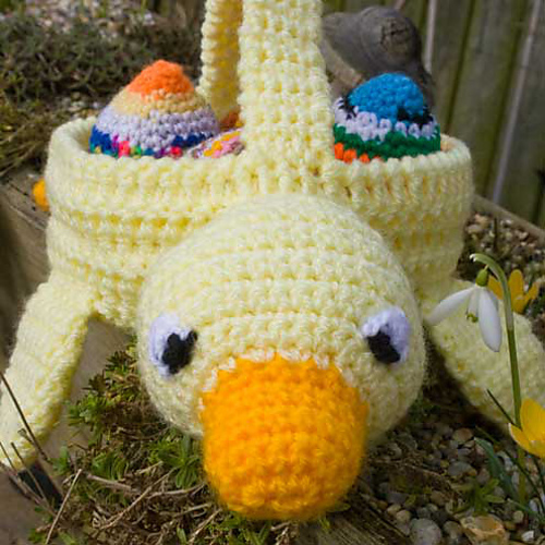 Ravelry: Easter Baskets pattern by Helen Free