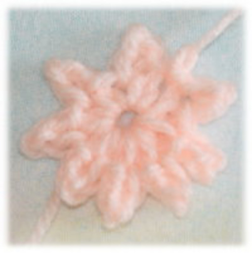 Ravelry: Mini Flower Tutorial pattern by Helen Free