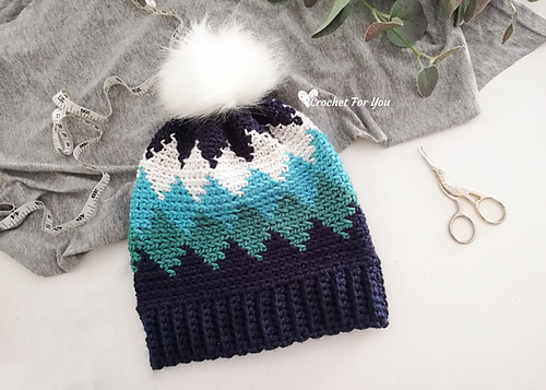 Ravelry: Tapestry Diamond Beanie pattern by Erangi Udeshika