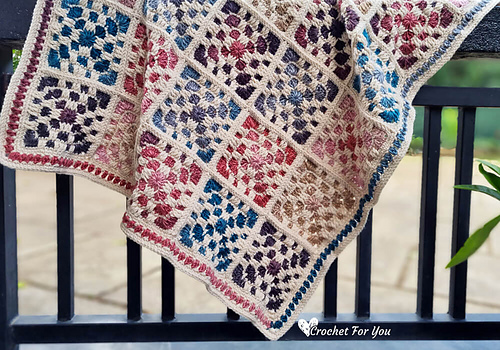 Ravelry: Checkerboard Square Blanket pattern by Erangi Udeshika