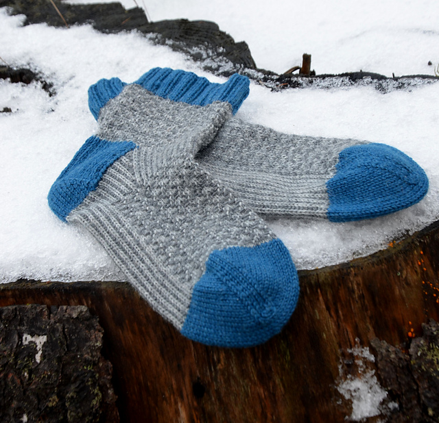 Ravelry: Floating Socks pattern by Erendis of Numenor