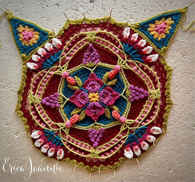 Ravelry: EricaJoannie's My Happy Chrysalis