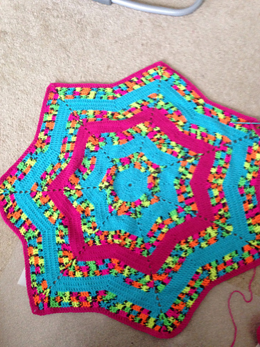 Ravelry: 7-Point Star Throw pattern by Ann Regis