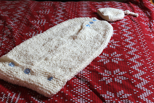 Ravelry: Sleepy Baby Snuggly Set pattern by Emma Sadler