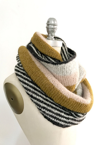 Ravelry: In the Loop pattern by Espace Tricot