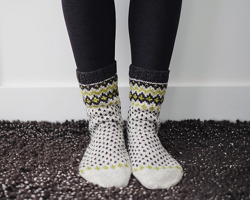Ravelry: Sutton Slippers pattern by Dianna Walla