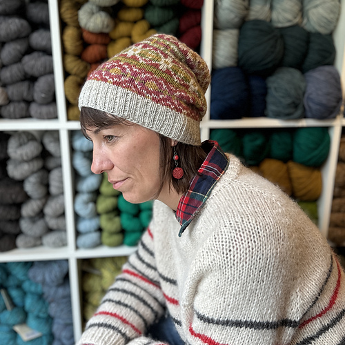 Ravelry: Daybreak Hat pattern by Espace Tricot
