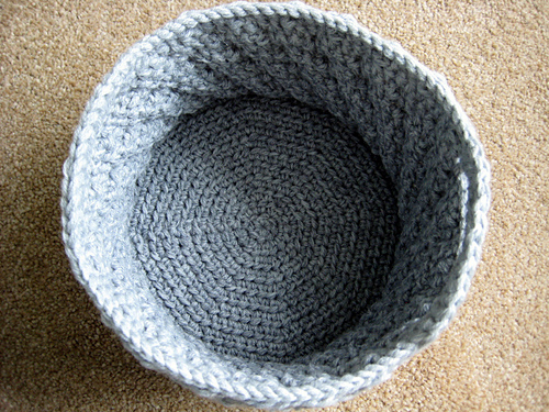 Ravelry: Diamond Trellis Basket pattern by Esther Chandler