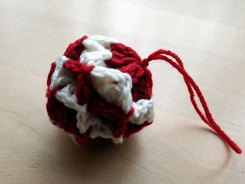 Ravelry: Simple Origami Baubles pattern by Esther Chandler