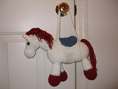 Ravelry: Horse Purse pattern by KristieMN