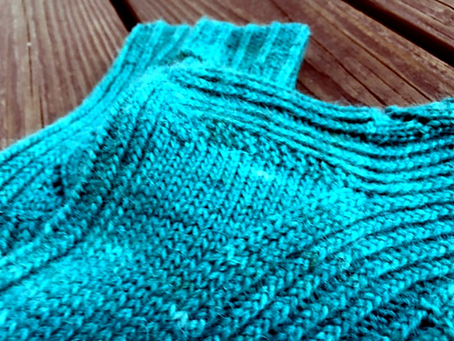 Ravelry: Iris-sukka pattern by Eva Roos-Rautakorpi