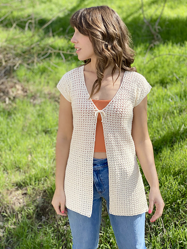 Ravelry: The Wendy Cardigan pattern by Rachel Misner