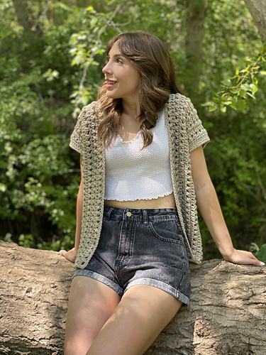 Ravelry: The Summer Path Cardigan pattern by Rachel Misner