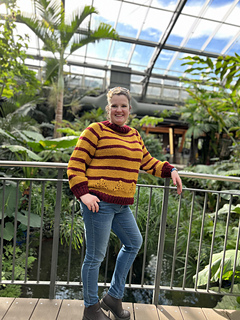 Ravelry: Juniper Jumper pattern by Tess Rafferty