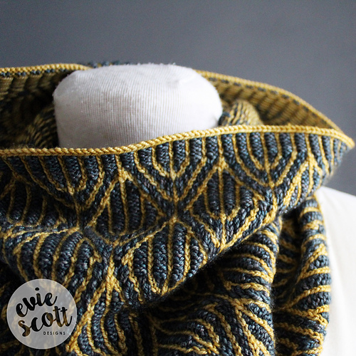 Ravelry: CORONA pattern by Evie Scott