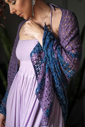 Ravelry: Linda pattern by Expression Fiber Arts
