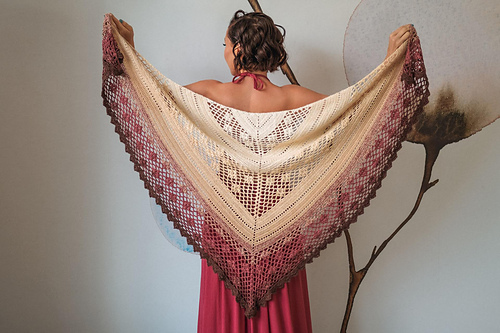 Ravelry: Sunset Diamonds pattern by Wardah Mhd
