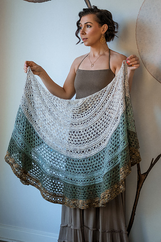 Ravelry: Lune pattern by The Crocheting Carr