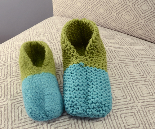 Ravelry: Two-Tone Slippers pattern by Rae Blackledge