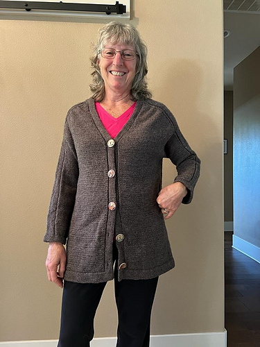 Ravelry: Conti Cardigan pattern by Aneta Bleyer