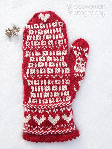 Ravelry: Mittens Robot Love Mittens pattern by Mod Knits