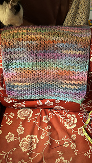 Ravelry: FaeEverwynn's Cluster V-Stitch Headrest Cover