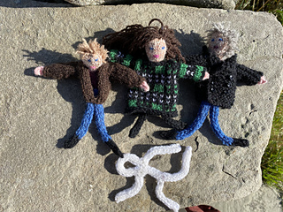 Ravelry: Shetland Detectives pattern by Helen Robertson