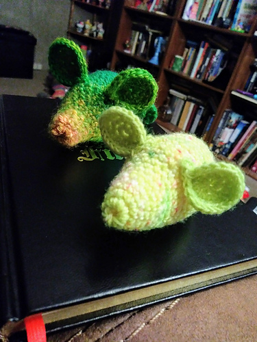 Ravelry: Catnip Mouse pattern by VRI