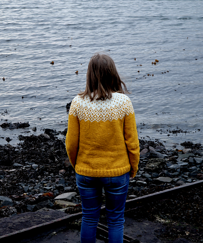 Ravelry: Bohéme Cardigan pattern by Randi Ravnaborg