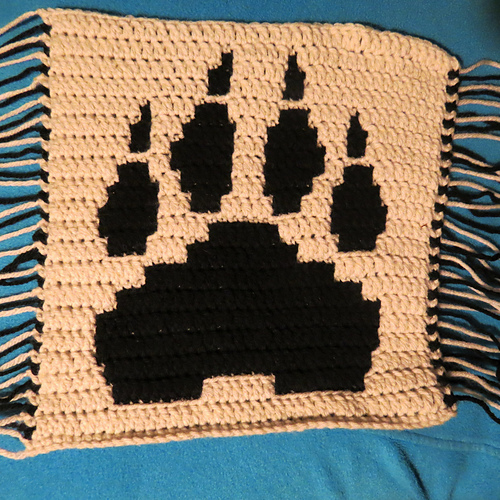 Ravelry: Wolf Paw pattern by Cadence Nunez