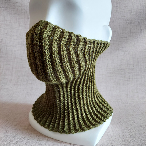 Ravelry: Neck Gaiter Face Mask pattern by Fast Life Design