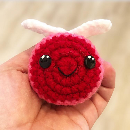 Ravelry: Love Bug pattern by Trish Hoskin