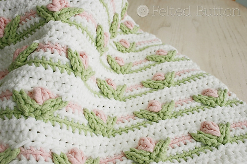 Ravelry: Little Dutch Girl Pillow and Blanket pattern by Susan Carlson