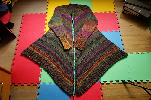 Ravelry: Just the right angle pattern by Anna Wessel and Allison Harding