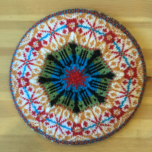 Ravelry: Yorkshire Tam pattern by Linda Moss