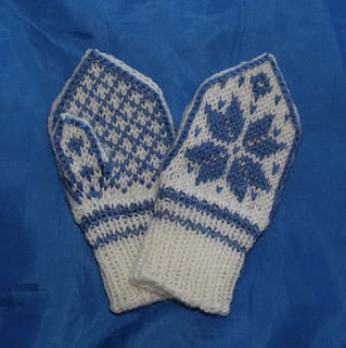 Ravelry: FiberChronicles' Baby Selbu Mittens