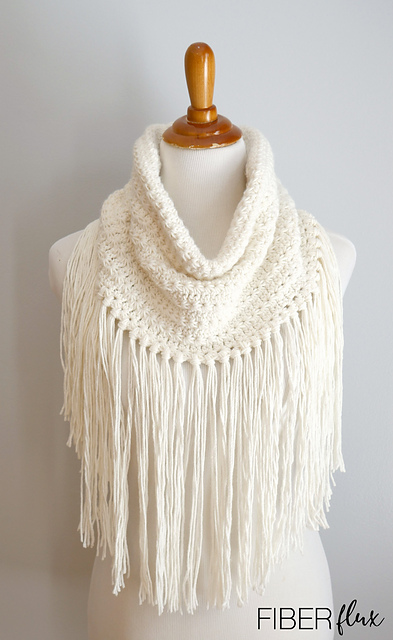 Ravelry: Catching Snowflakes Cowl pattern by Fiber Flux / Jennifer ...