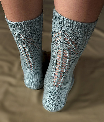 Ravelry: Arched Gusset Sock pattern by Amy Loberg (FiberWild!)
