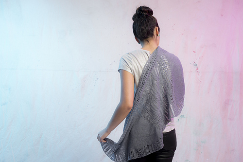 Ravelry: Vesa pattern by Laura Nelkin