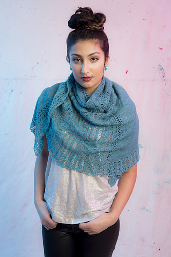 Ravelry: Vesa pattern by Laura Nelkin