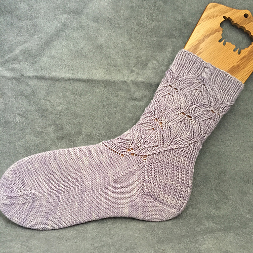Ravelry: Flutter Feet pattern by Erica Jackofsky (Fiddle Knits & 1 More ...