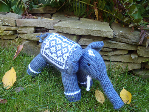 Ravelry: Elmer and Ruby pattern by Stana D. Sortor