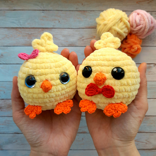 Ravelry: Easter chicken Plush mini pattern by Julia Kor