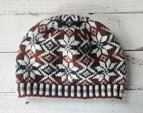 Ravelry: Aluma Hat pattern by Traci Scott