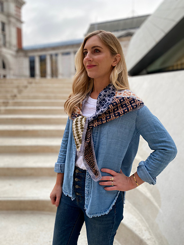 Ravelry: Scout Mini Shawl pattern by Florence Spurling