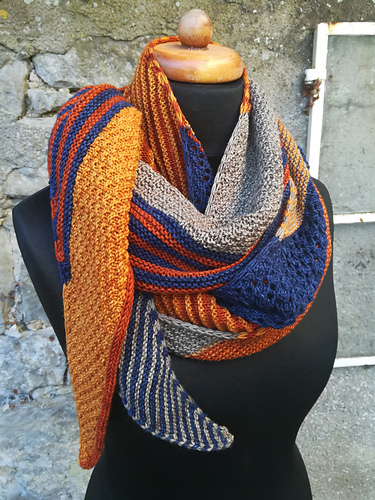 Ravelry: HerbstStück pattern by knitcats Design