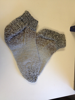 Ravelry: Fluffy's Easy Peasy Socks for First-Timers